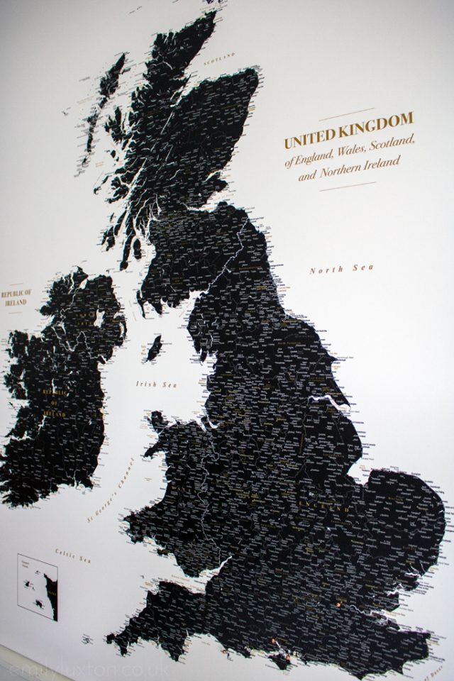 Trip Map Review: A Beautiful UK Push Pin Travel Map
