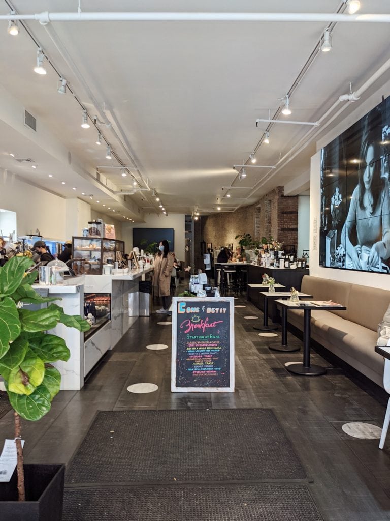 10 of the Best Coffee Shops in NYC (A Local's Guide)
