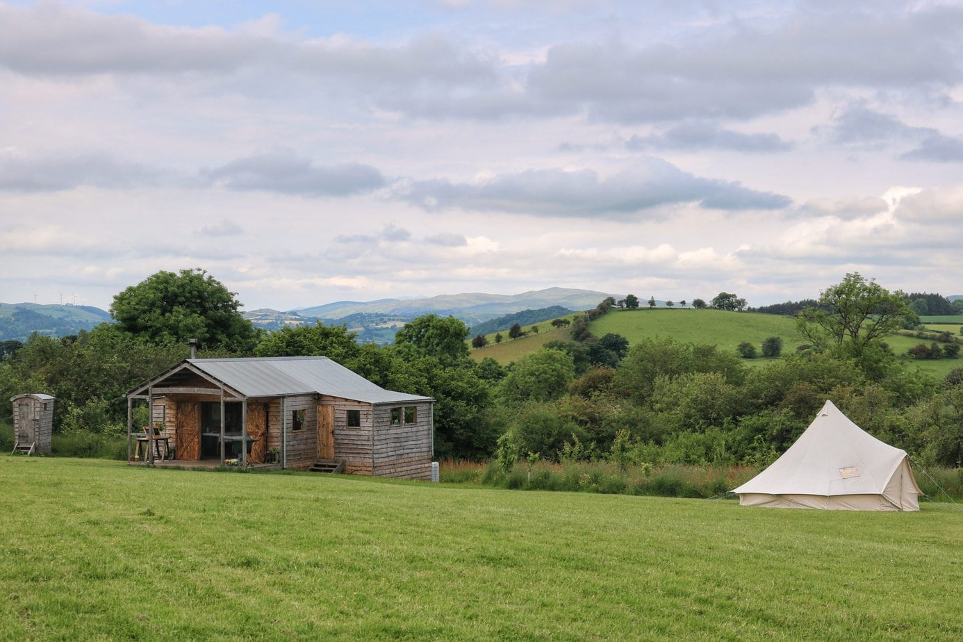 Glamping Packing List: 35 Essentials You Need to Pack