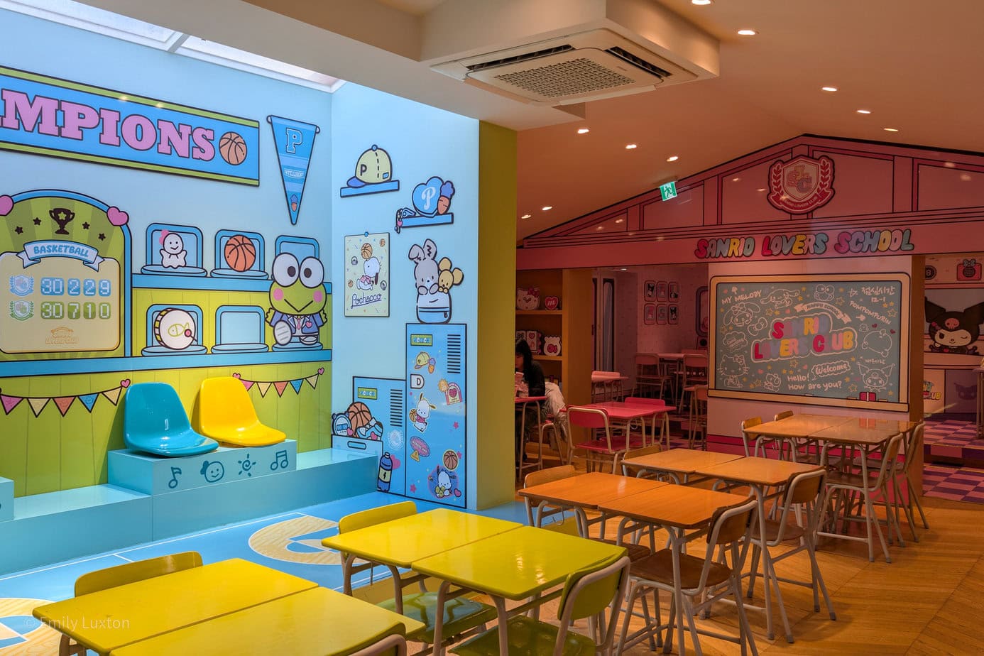 5 Unique and Cute Themed Cafes in Hongdae Seoul